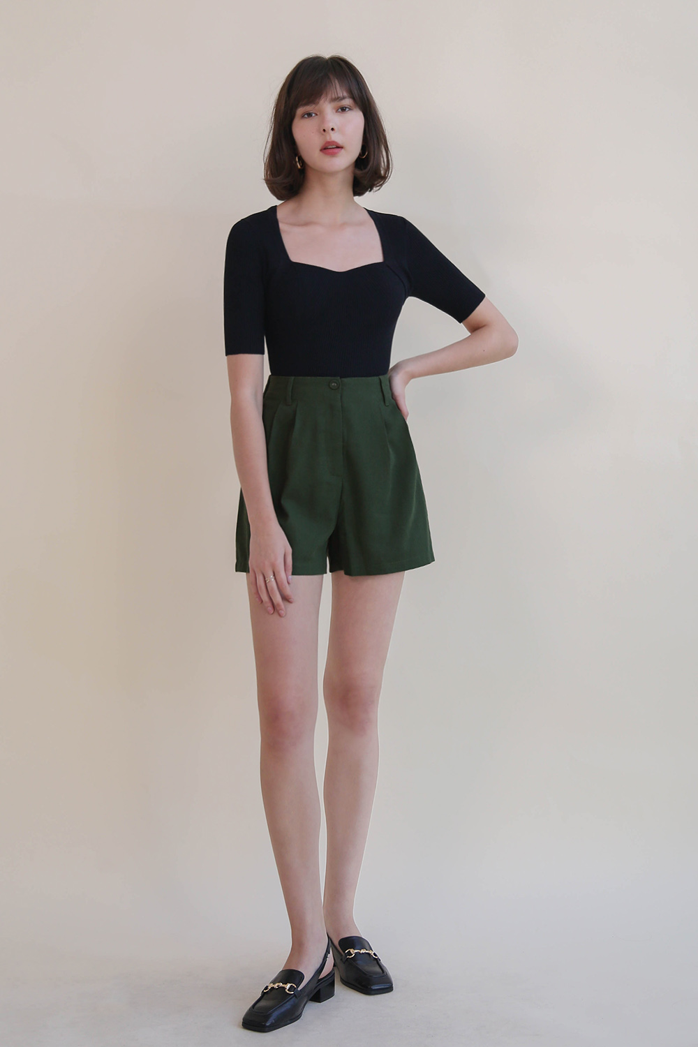 KERR ELASTIC BAND LINEN SHORTS MATCHA | The Willow Label